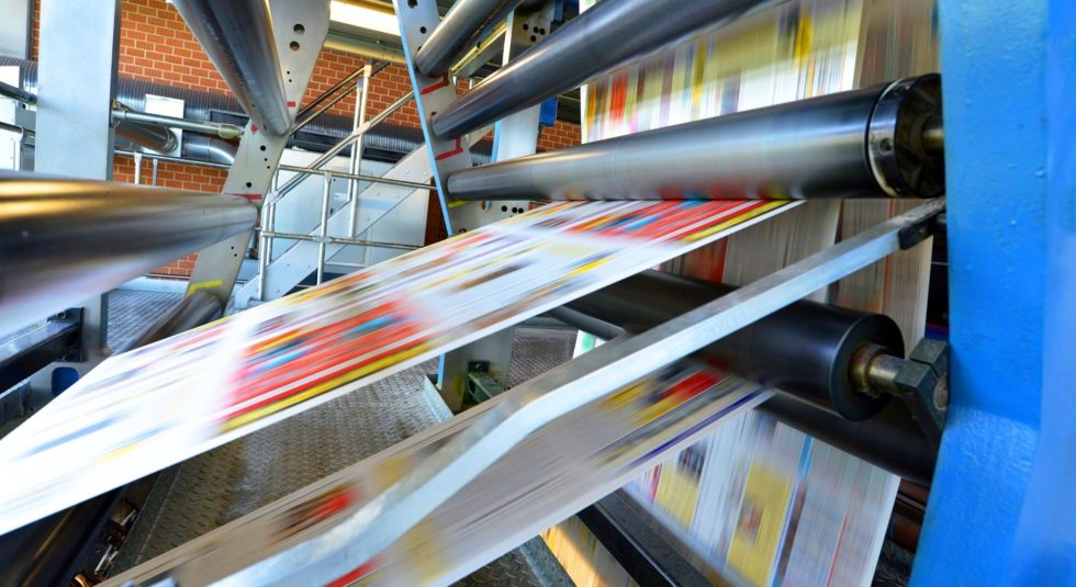 HOW DOES OFFSET PRINTING WORK | A Team Printing